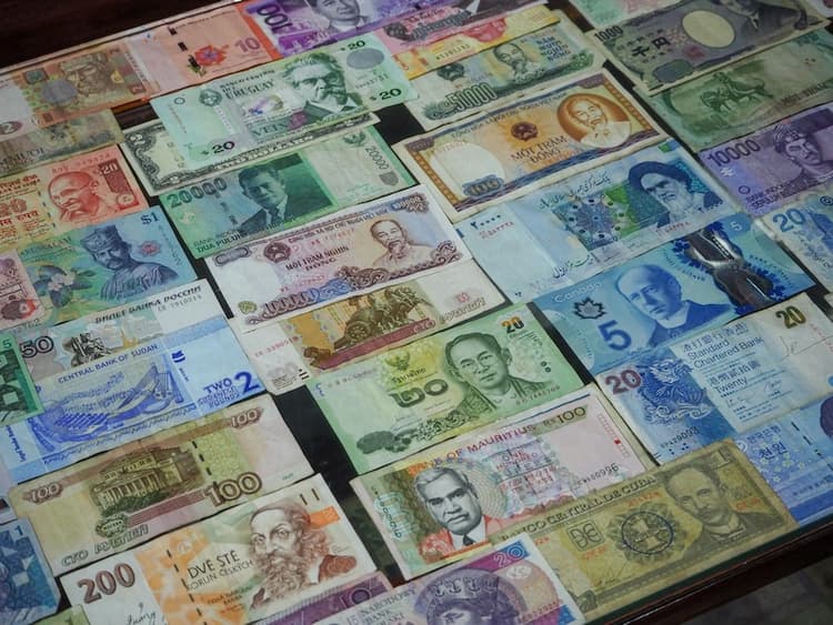 Foreign Exchange Transactions in Cash Flow Statements Explained